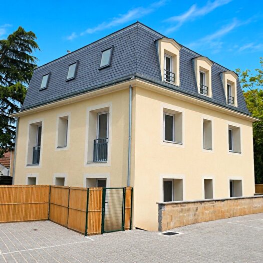 Appartement 4 pièces à Neuilly-Plaisance, Rennouillères, à vendre