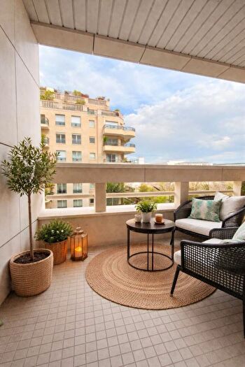 Appartement 3 pièces à vendre à Levallois-Perret, Front de Villiers