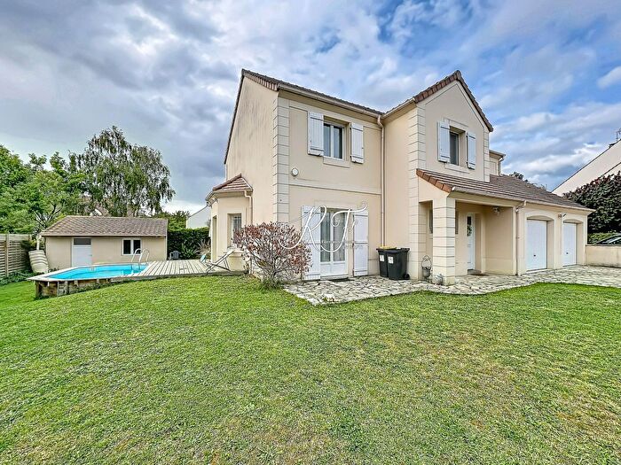 Neuville-sur-Oise - Maison 6 pièces à vendre
