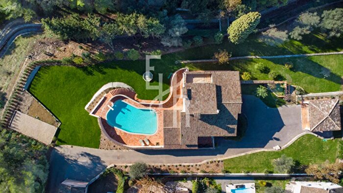 Maison à vendre - Mougins, Font Neuve, Saint-Basile, Fontmerle, Nartassière - 6 pièces - 4 chambres