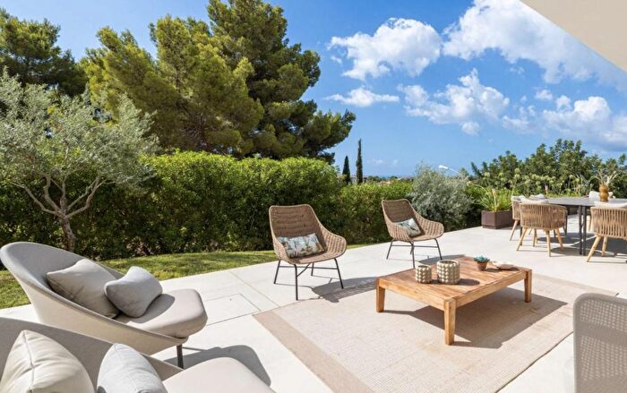 Maison à vendre - Six-Fours-les-Plages, Roumagnan, Talian, Audibert, Verger - 5 pièces - 4 chambres