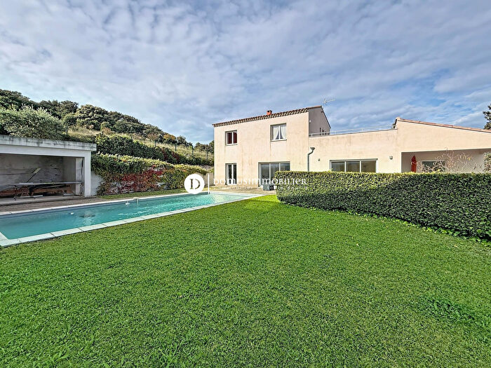 Maison 7 pièces à vendre - Saint-Saturnin-lès-Avignon