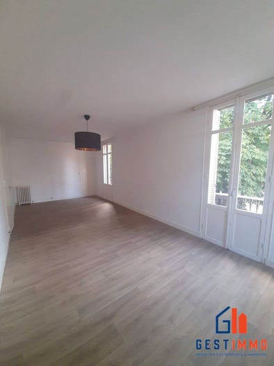 Saint Augustin, Tauzin, Alphonse Dupeux, Bordeaux : Appartement 3 pièces à louer
