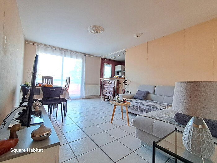Sens, Faubourg dYonne, lîle dYonne : Appartement 2 pièces à vendre