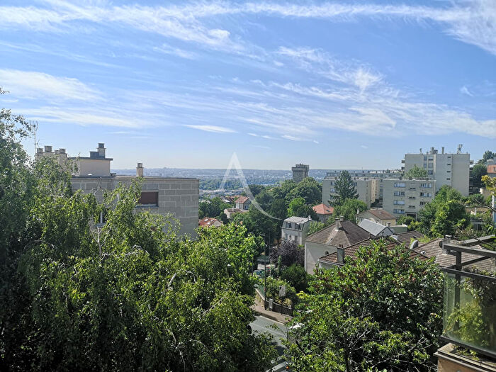 Appartement 5 pièces à vendre à Suresnes, Centre-ville