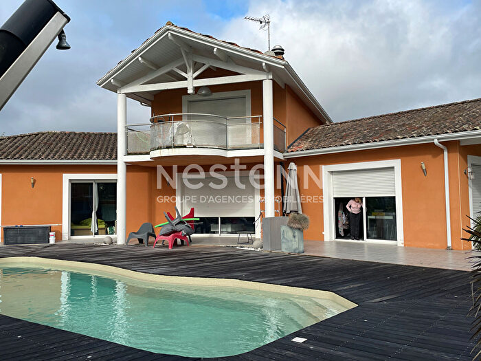 Maison à vendre - Auch, Faubourgs - 5 pièces - 3 chambres