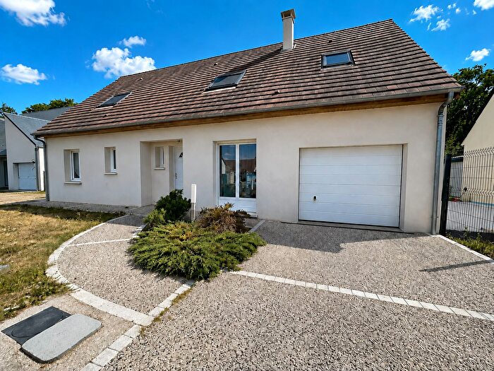 Maison 6 pièces à vendre à Monts