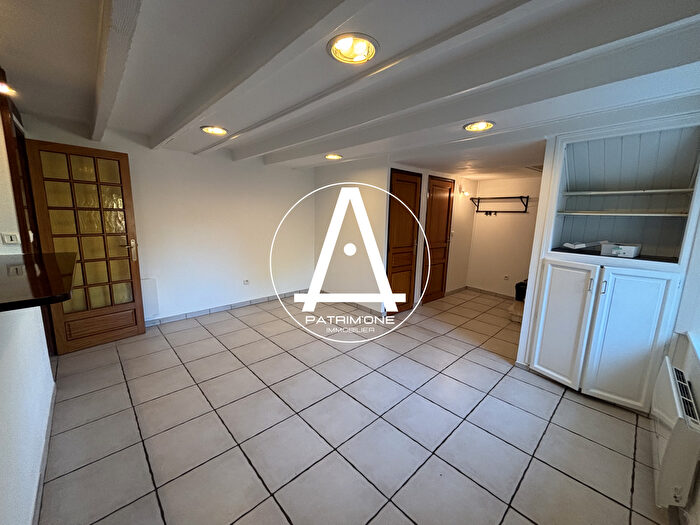 Maison à louer - Saint-Affrique-les-Montagnes - 3 pièces - 2 chambres