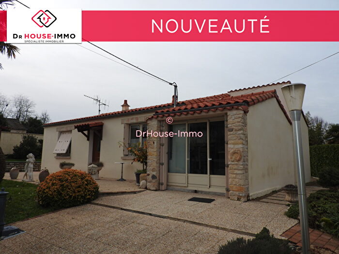 Maison à vendre - Sansais - 5 pièces - 3 chambres