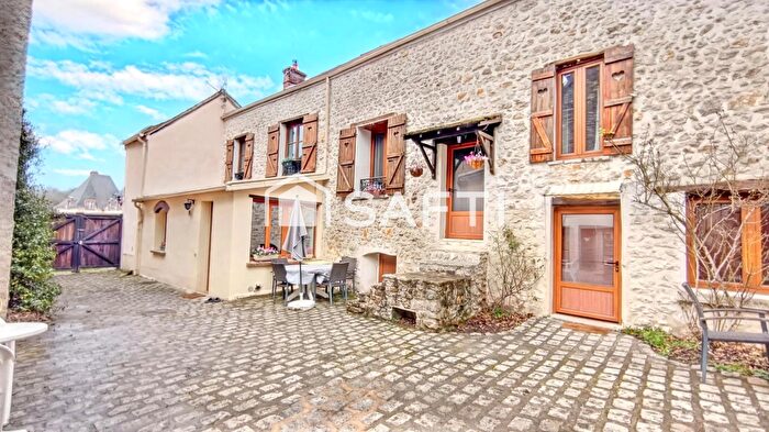 Maison à vendre - Arnouville-lès-Mantes - 8 pièces - 6 chambres