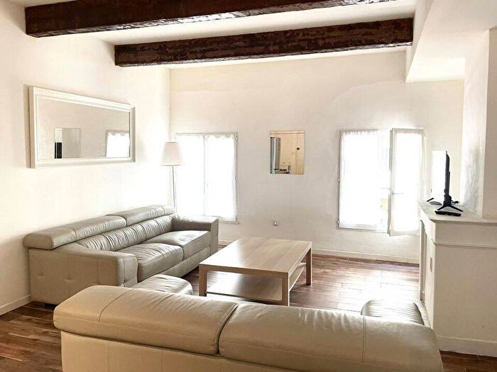 Appartement 4 pièces à Le chapitre, Marseille 1er arrondissement, à louer
