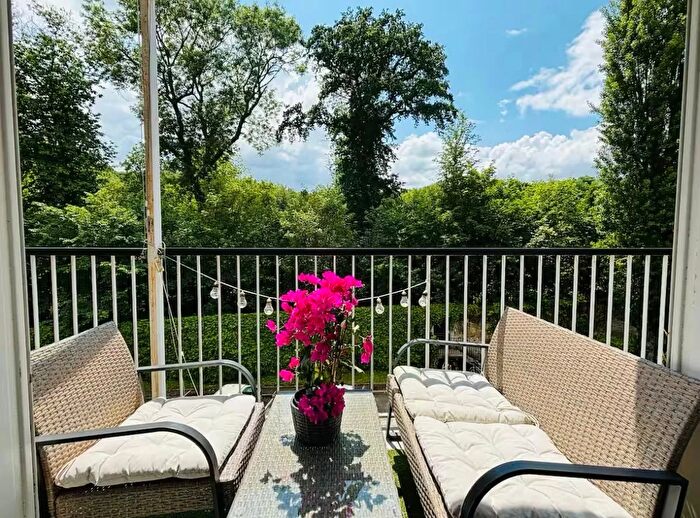 Versailles, Porchefontaine - Appartement 2 pièces à vendre