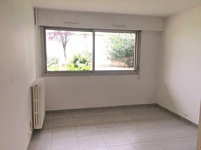 Appartement à louer - Jean Moulin-Porte dOrléans, Paris ème arrondissement - 1 pièce