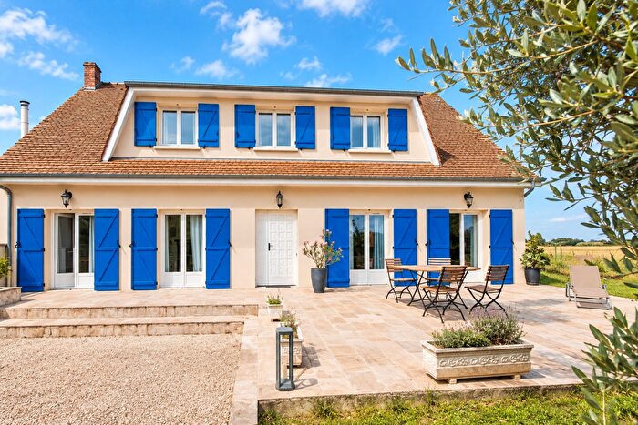 Maison 7 pièces à Hennezis, à vendre