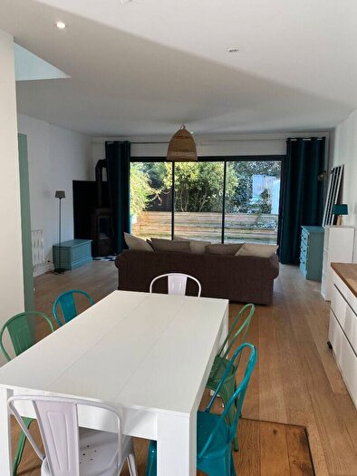 Maison à louer - Médoquine-Haut-Brion, Talence - 3 pièces - 2 chambres