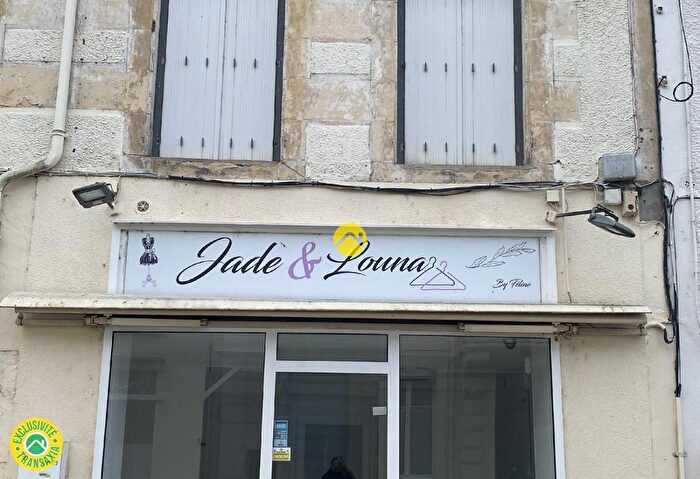 Appartement à vendre - Fourchambault - 9 pièces - 3 chambres