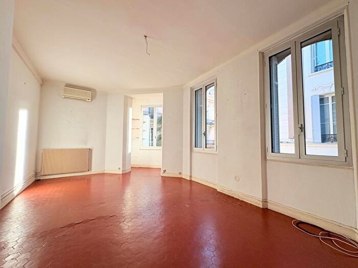 Appartement à vendre - Cannes, Carnot - 3 pièces - 2 chambres