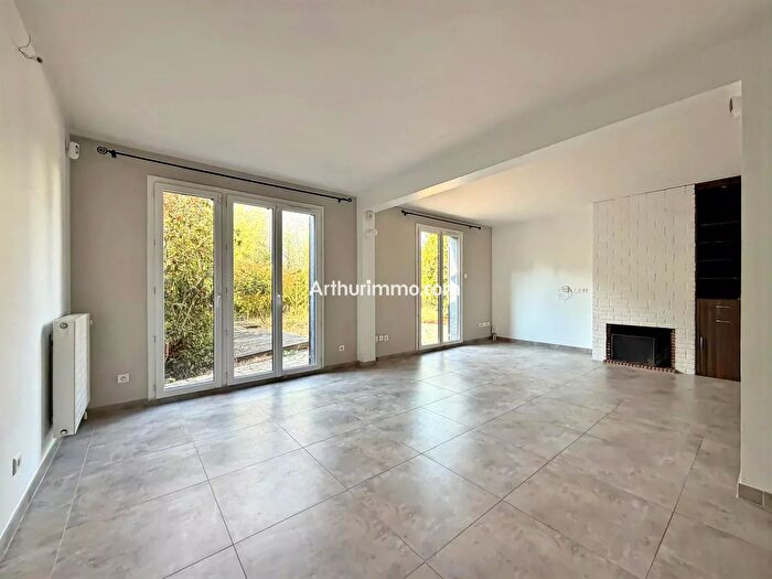 Maison 6 pièces à Sucy-en-Brie, Fort, à vendre