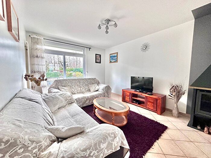 Maison à louer - Gaston Mangin-Lycée, Montgeron - 5 pièces - 3 chambres