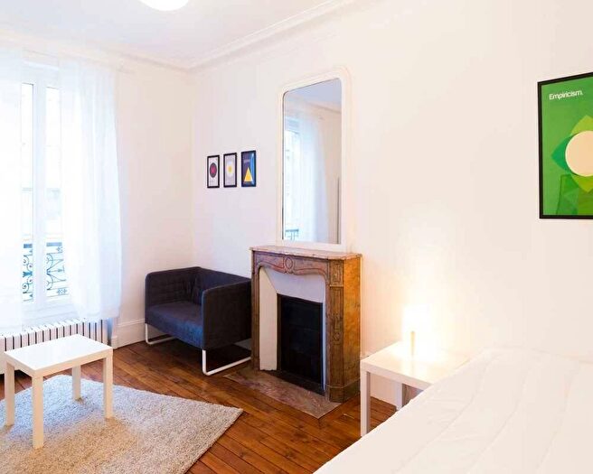 Appartement à louer - Courcelles-Wagram, Paris ème arrondissement - 3 pièces - 5 chambres