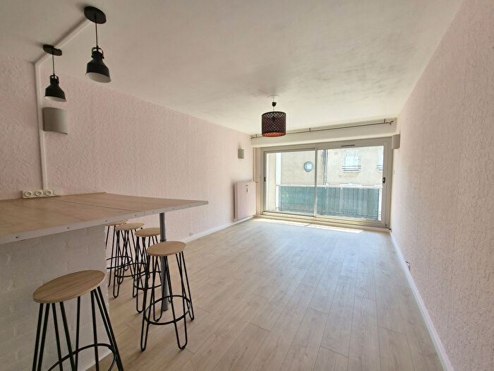 Appartement 2 pièces à Orléans, Saint-Vincent, Pasteur, à louer