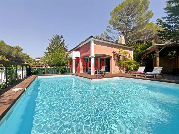 Maison 4 pièces à Saint-Raphaël, Valescure, Vaulongue, à vendre