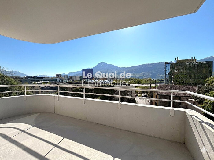 Appartement à vendre - Saint-Martin-le-Vinoux - 2 pièces - 1 chambre