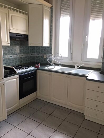 Appartement à louer - Saint-Chamond - 3 pièces - 2 chambres