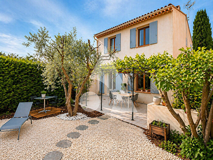 Maison 5 pièces à vendre à Pertuis, Centre-ville, Fours à Chaux, Claret