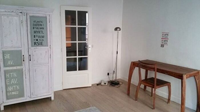 Appartement à louer - Paris ème arrondissement - 1 pièce