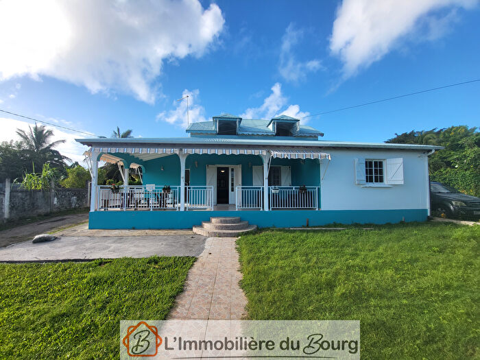 Maison 5 pièces à vendre à Sainte-Rose