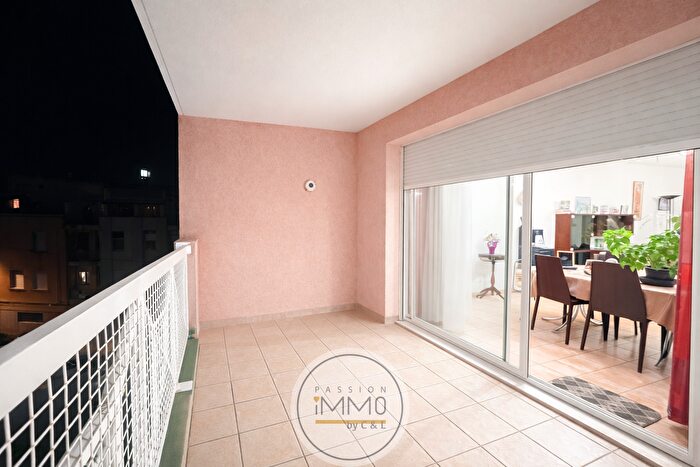 Appartement à vendre - Sisteron - 3 pièces - 2 chambres