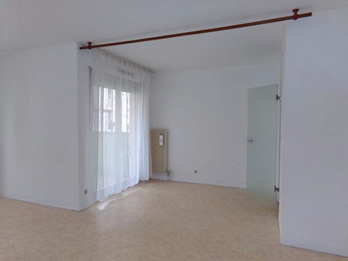 Appartement 2 pièces à Chaumont, Centre-ville, Faubourg, à louer