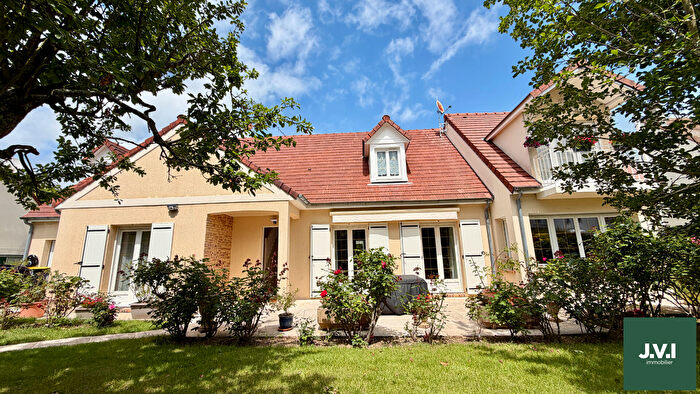 Maison 8 pièces à Groslay, à vendre