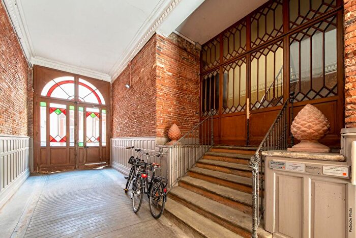 Maisons à vendre et appartements à louer - 1