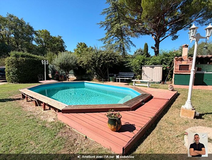 Maison 4 pièces à vendre - Vins-sur-Caramy