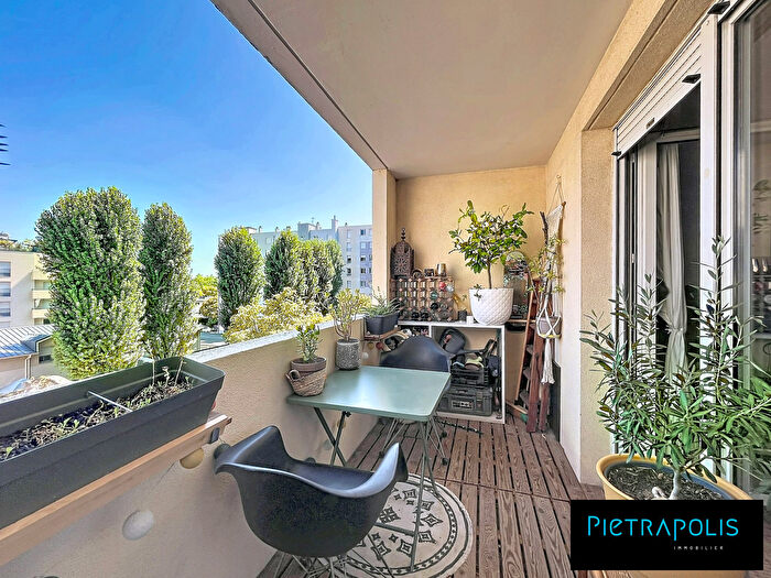 Appartement 3 pièces à Lyon 7ème, Gerland, à vendre