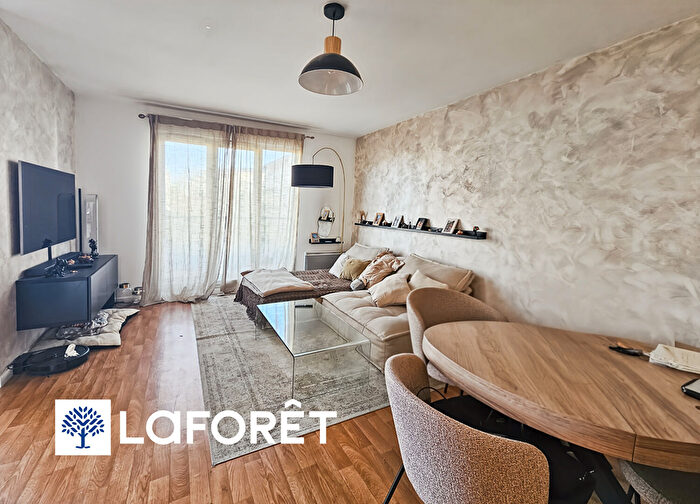 Corbeil-Essonnes, Montconseil - Appartement 3 pièces à louer