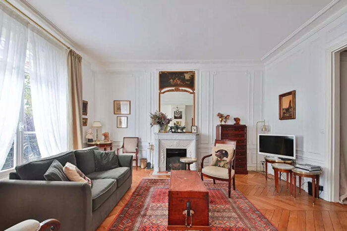 Appartement 4 pièces à Paris 16ème, Auteuil-Nord, Jasmin, Mirabeau, à vendre