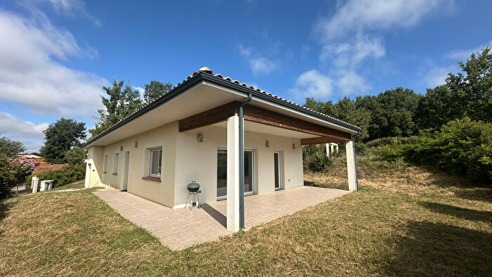 Maison à louer - La Salvetat-Belmontet - 5 pièces - 4 chambres