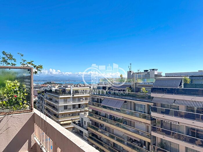 Appartement 4 pièces à vendre - Antibes, Juan-les-Pins, Le Cap