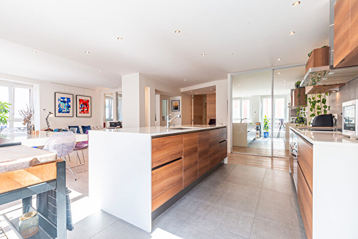 Appartement 4 pièces à vendre à Annecy, Centre-ville, Vieille ville, Marquisats