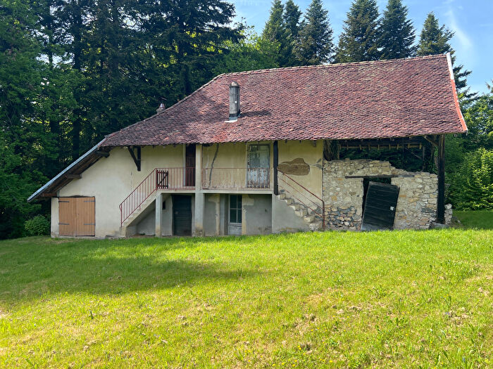 Saint-Alban-de-Montbel : Maison 4 pièces à vendre