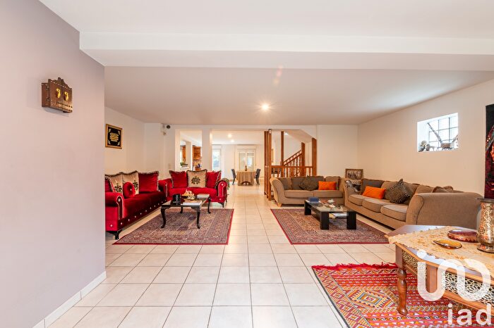 Maison à vendre - Goussainville, Centre-ville, Renaissance - 7 pièces - 5 chambres