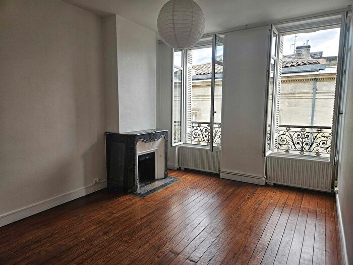 Appartement à louer - Bordeaux, Chartrons, Paul Doumer - 3 pièces - 2 chambres