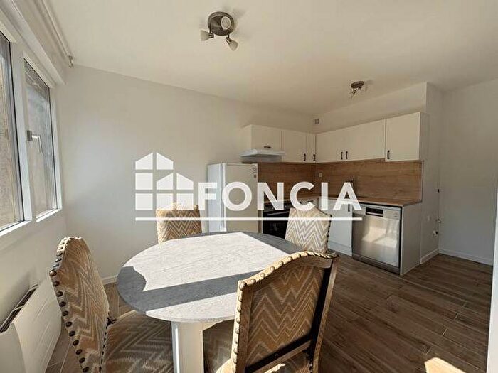 Appartement 2 pièces à Nord, Vétraz-Monthoux, à louer