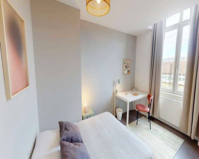 Appartement à louer - Ainay, Lyon ème arrondissement - 3 pièces - 3 chambres