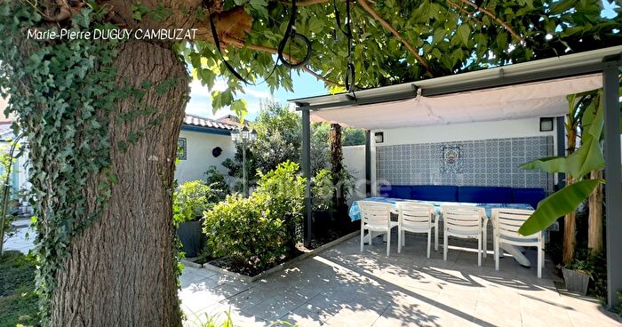 Maison à vendre - Dax, Saint-Pierre - 10 pièces - 7 chambres