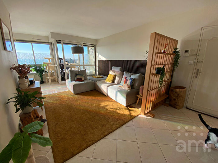 Appartement à vendre - Niort, Clou Bouchet - 3 pièces - 2 chambres