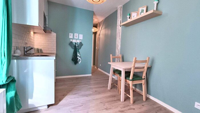 Appartement à louer - Troyes - 2 pièces - 1 chambre